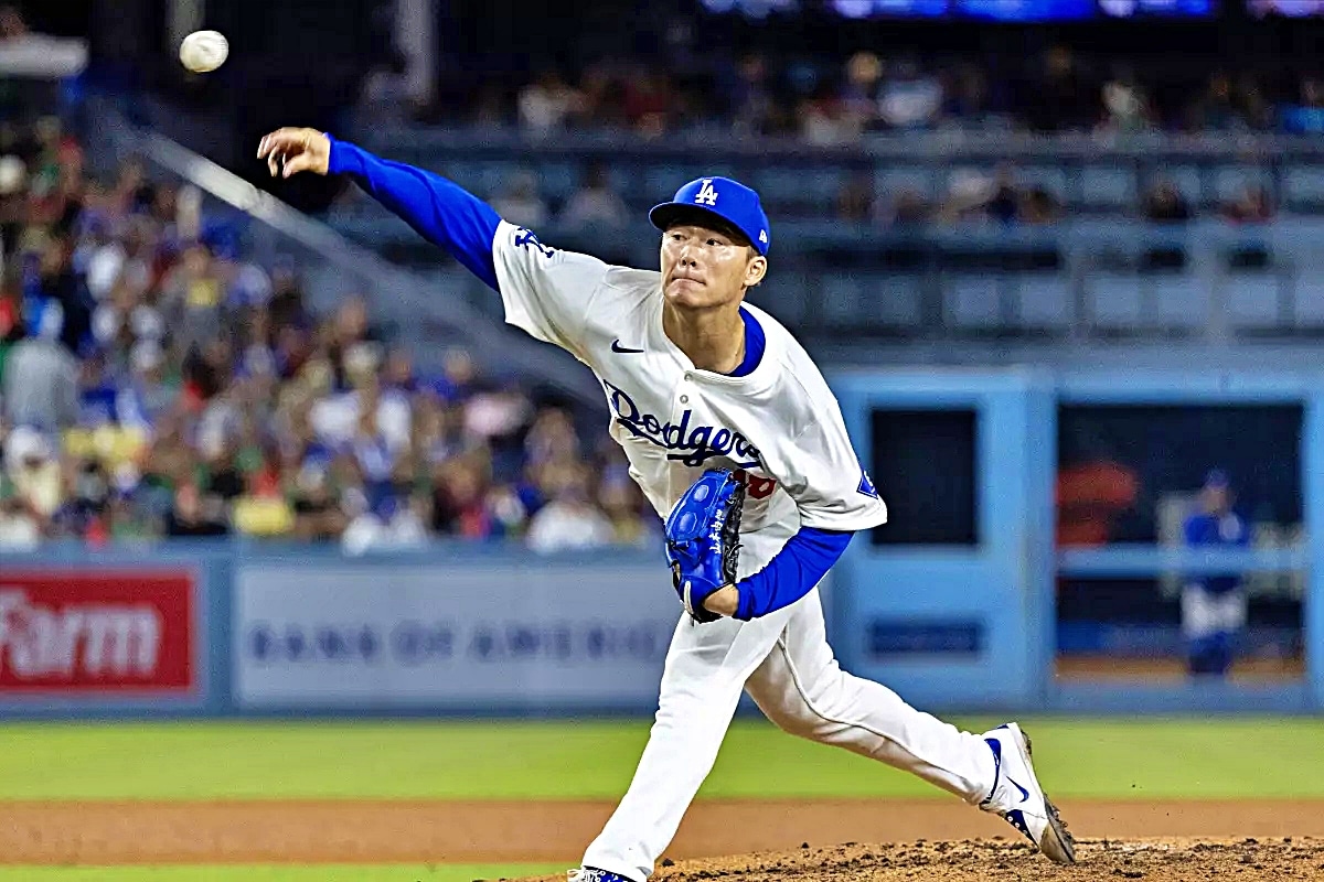 Pitchers Highlight Efforts of Japanese Imports; Aces for Dodgers, Cubs ...